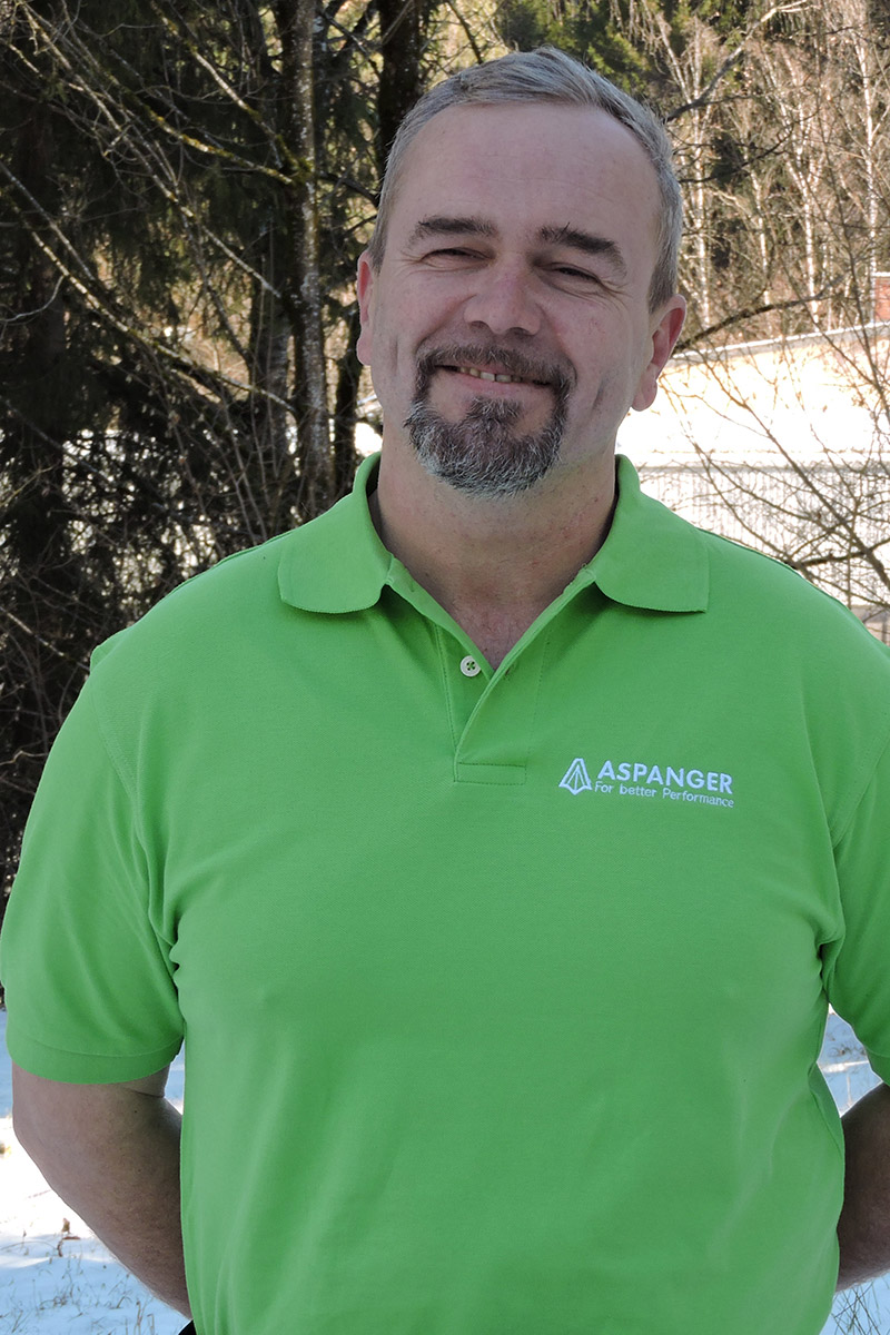 Kontakt | Aspanger Bergbau und Mineralwerke